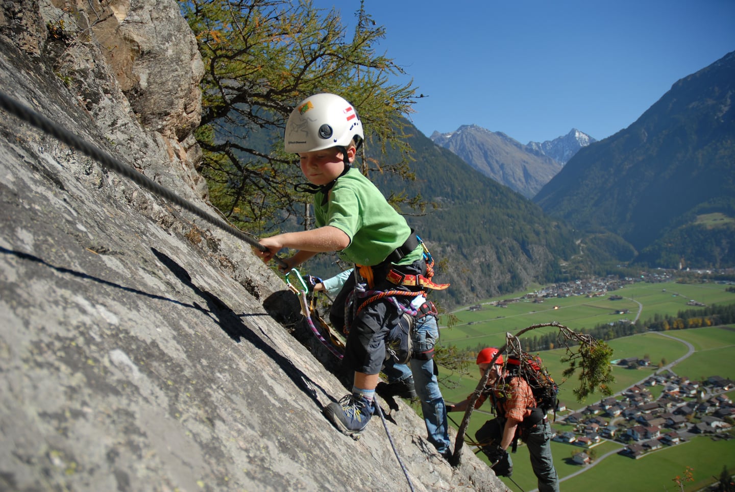 Tipps vom Profi: Klettersteige mit Kindern | Bergwelten