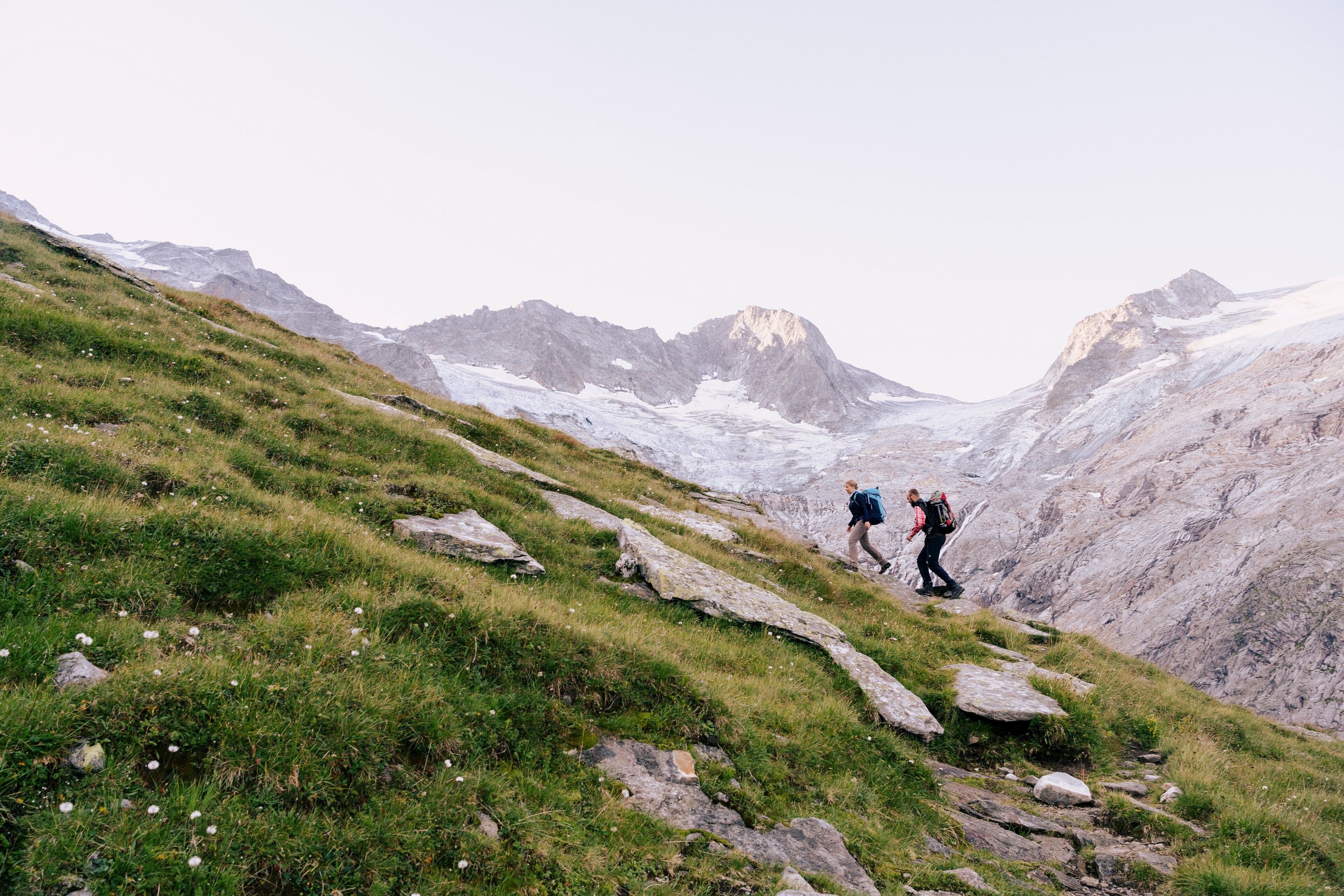 Die schönsten Weitwanderwege der Alpen - Bergwelten