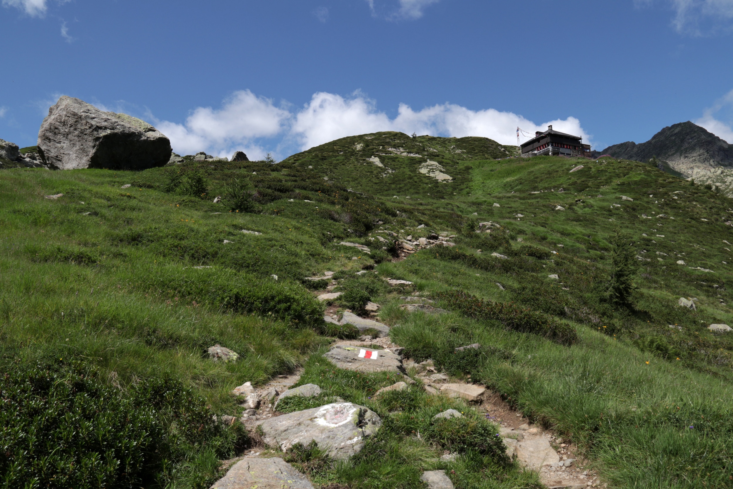 Tencia Hütte Tessin - Touren, Wetter, Zimmer - Bergwelten
